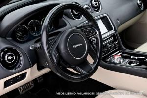 White Jaguar XJ 2015 in Kretinga, with an engine capacity of 3.00 L and mileage of 120 thousand km for 12699 €, photo 23 on AUTOMOTO.COM.LV