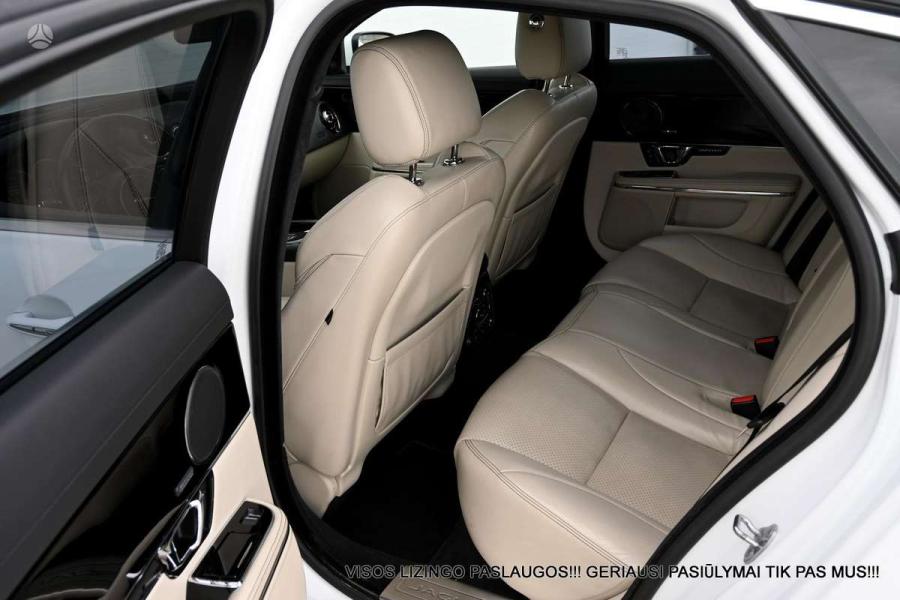 White Jaguar XJ 2015 in Kretinga, with an engine capacity of 3.00 L and mileage of 120 thousand km for 12699 €, photo 26 on AUTOMOTO.COM.LV