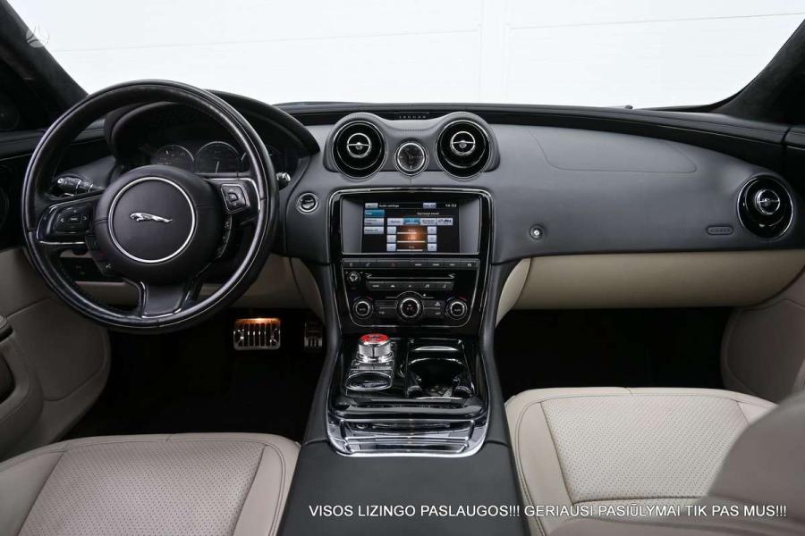 White Jaguar XJ 2015 in Kretinga, with an engine capacity of 3.00 L and mileage of 120 thousand km for 12699 €, photo 31 on AUTOMOTO.COM.LV