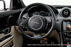 White Jaguar XJ 2015 in Kretinga, with an engine capacity of 3.00 L and mileage of 120 thousand km for 12699 €, photo 32 on AUTOMOTO.COM.LV
