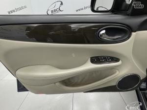 Синий Ягуар ХЖР 1998 в Авиженяй, объемом двигателя 4.00 л и пробегом 191 тыс. км за 7900 €, фото 20 на AUTOMOTO.COM.LV
