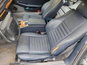 Blue Jaguar XJS 1991 in Vilnius, with an engine capacity of 5.34 L and mileage of 153 thousand km for 6200 €, photo 9 on AUTOMOTO.COM.LV