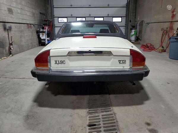 Balts Jaguar XJS 1988 Viļņa, ar dzinēja tilpumu 0.00 L un nobraukumu 45 tūkst. km par 12500 €, foto 4 vietnē AUTOMOTO.COM.LV