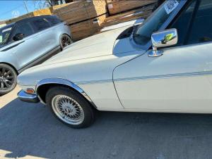 White Jaguar XJS 1988 in Vilnius, with an engine capacity of 0.00 L and mileage of 45 thousand km for 12500 €, photo 14 on AUTOMOTO.COM.LV