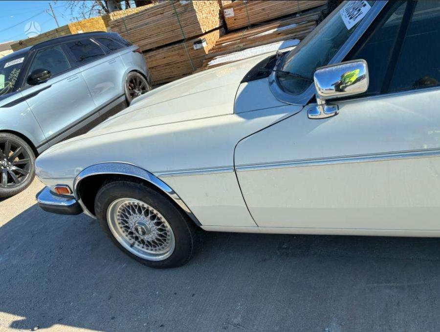 White Jaguar XJS 1988 in Vilnius, with an engine capacity of 0.00 L and mileage of 45 thousand km for 12500 €, photo 14 on AUTOMOTO.COM.LV