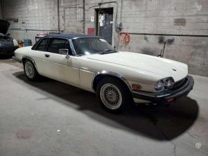 Balts Jaguar XJS 1988 Viļņa, ar dzinēja tilpumu 0.00 L un nobraukumu 45 tūkst. km par 12500 €, foto 2 vietnē AUTOMOTO.COM.LV