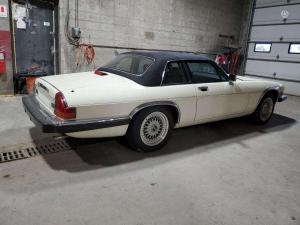 Balts Jaguar XJS 1988 Viļņa, ar dzinēja tilpumu 0.00 L un nobraukumu 45 tūkst. km par 12500 €, foto 3 vietnē AUTOMOTO.COM.LV