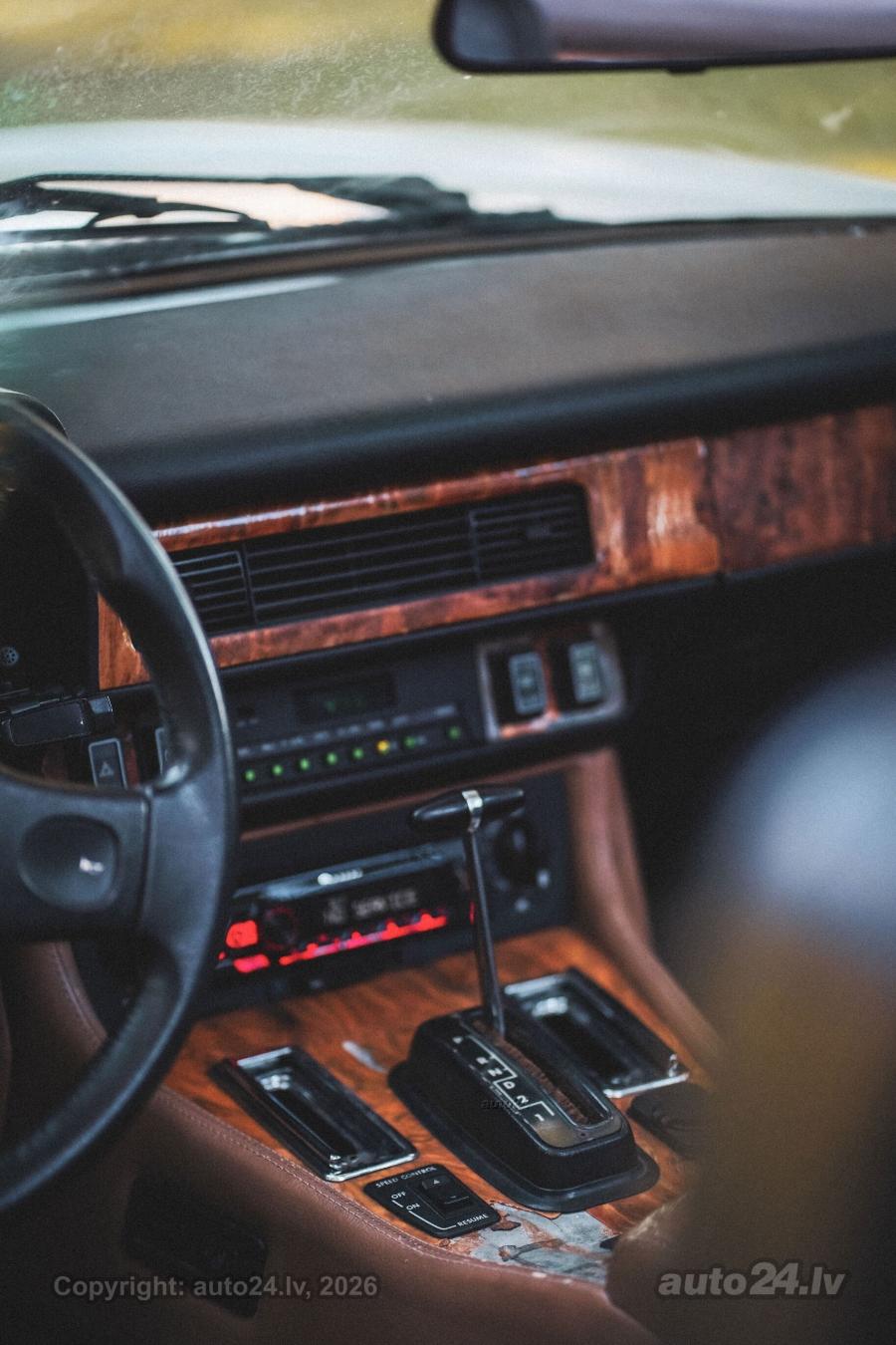 Balts Jaguar XJS 1989 Jegeva, ar dzinēja tilpumu 5.30 L un nobraukumu 224 tūkst. km par 11000 €, foto 12 vietnē AUTOMOTO.COM.LV