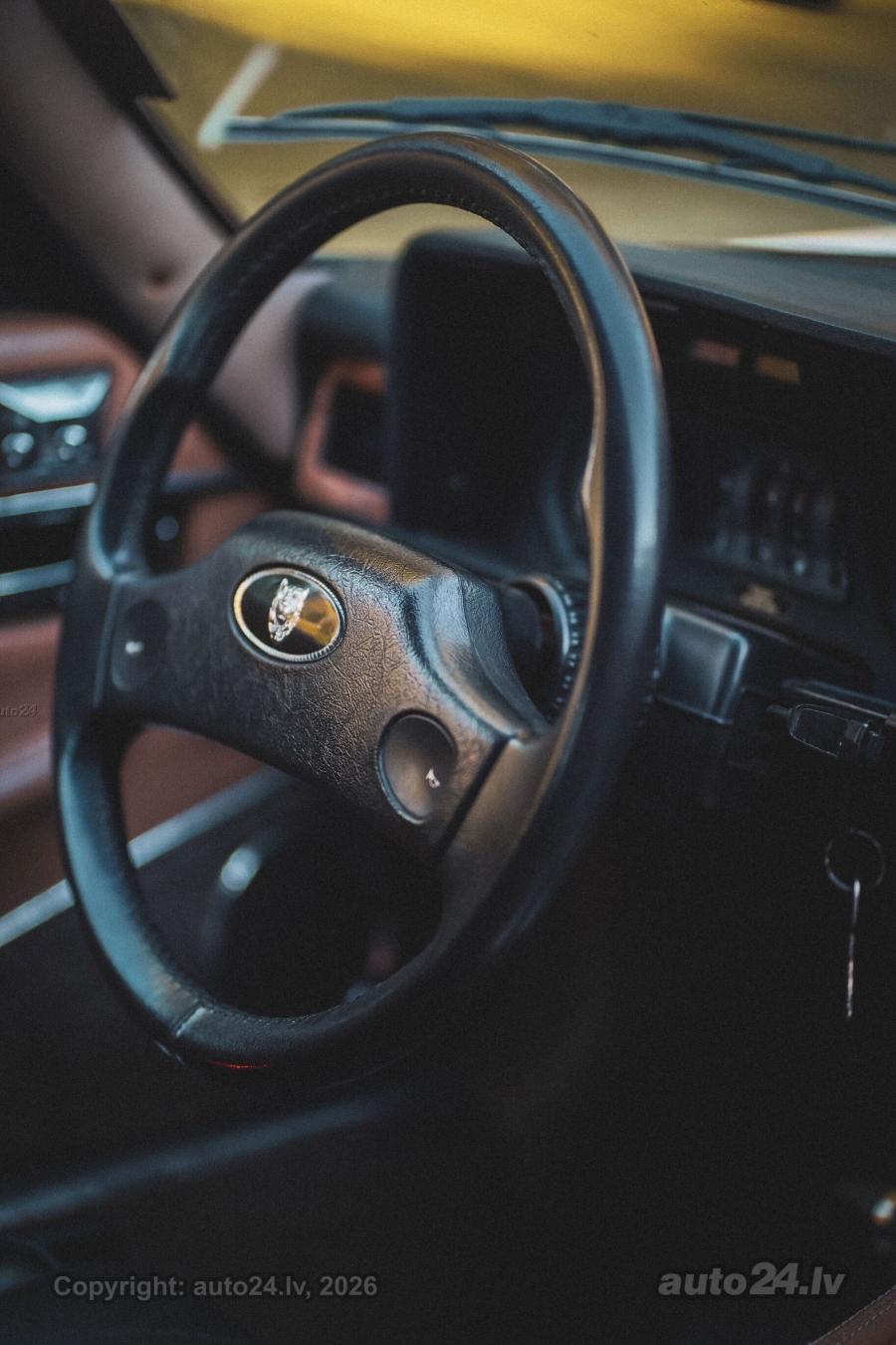 Balts Jaguar XJS 1989 Jegeva, ar dzinēja tilpumu 5.30 L un nobraukumu 224 tūkst. km par 11000 €, foto 14 vietnē AUTOMOTO.COM.LV