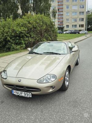 Коричневый Ягуар XK 8 1999 в Вильнюс, объемом двигателя 4.00 л и пробегом 89 тыс. км за 13600 €, фото 3 на AUTOMOTO.COM.LV