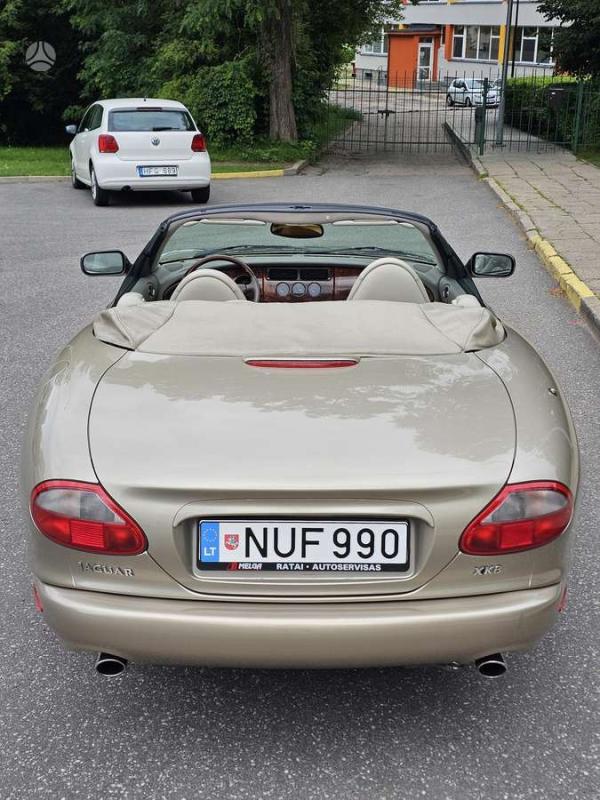 Brūns Jaguar XK 8 1999 Viļņa, ar dzinēja tilpumu 4.00 L un nobraukumu 89 tūkst. km par 13600 €, foto 4 vietnē AUTOMOTO.COM.LV