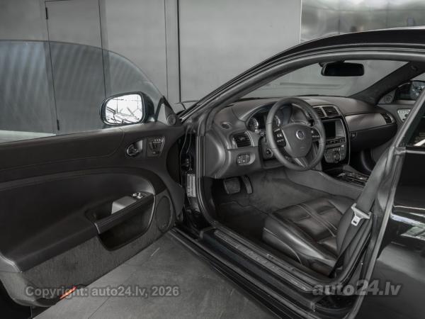 Melns Jaguar XK 2010 Tallina, ar dzinēja tilpumu 5.00 L un nobraukumu 207 tūkst. km par 33900 €, foto 4 vietnē AUTOMOTO.COM.LV
