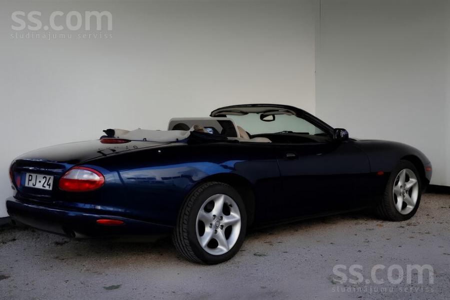 Zils Jaguar XK 1999 Rīga, ar dzinēja tilpumu 4.00 L un nobraukumu 104 tūkst. km par 9900 €, foto 6 vietnē AUTOMOTO.COM.LV