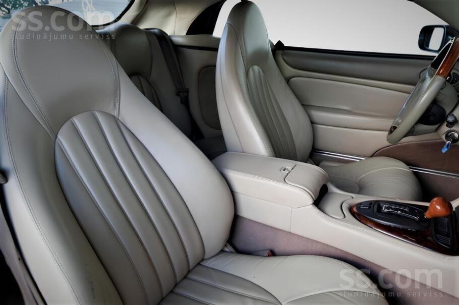 Zils Jaguar XK 1999 Rīga, ar dzinēja tilpumu 4.00 L un nobraukumu 104 tūkst. km par 9900 €, foto 10 vietnē AUTOMOTO.COM.LV