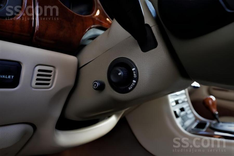Zils Jaguar XK 1999 Rīga, ar dzinēja tilpumu 4.00 L un nobraukumu 104 tūkst. km par 9900 €, foto 12 vietnē AUTOMOTO.COM.LV