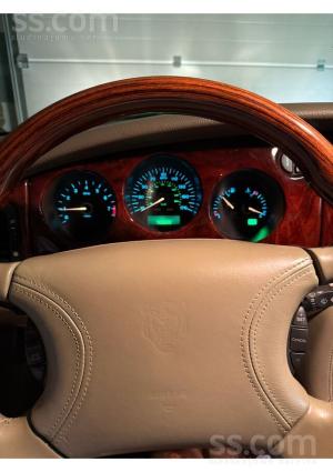 Zils Jaguar XK 1999 Rīga, ar dzinēja tilpumu 4.00 L un nobraukumu 104 tūkst. km par 9900 €, foto 16 vietnē AUTOMOTO.COM.LV
