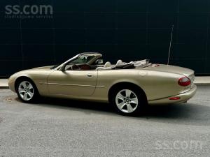 Jaguar XK 1999 Jelgava, ar dzinēja tilpumu 4.00 L un nobraukumu 105 tūkst. km par 13000 €, foto 7 vietnē AUTOMOTO.COM.LV