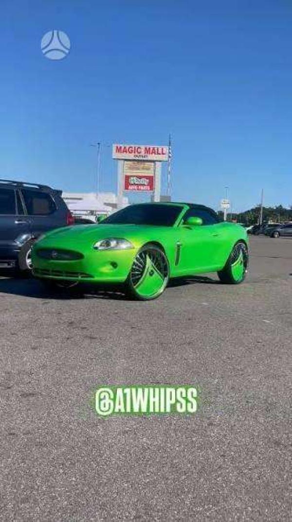 Zaļš Jaguar XK 2009 Viļņa, ar dzinēja tilpumu 4.20 L un nobraukumu 106 tūkst. km par 4999 €, foto 3 vietnē AUTOMOTO.COM.LV