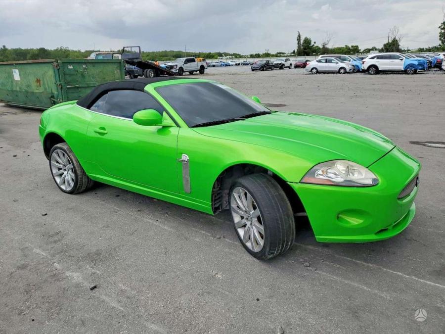 Zaļš Jaguar XK 2009 Viļņa, ar dzinēja tilpumu 4.20 L un nobraukumu 106 tūkst. km par 4999 €, foto 6 vietnē AUTOMOTO.COM.LV
