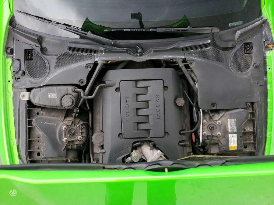 Zaļš Jaguar XK 2009 Viļņa, ar dzinēja tilpumu 4.20 L un nobraukumu 106 tūkst. km par 4999 €, foto 15 vietnē AUTOMOTO.COM.LV