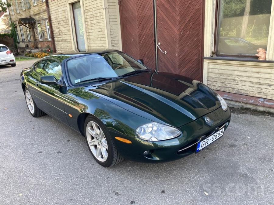 Зеленый Ягуар ХК 1998 в Рига, объемом двигателя 4.00 л и пробегом 295 тыс. км за 8950 €, фото 5 на AUTOMOTO.COM.LV