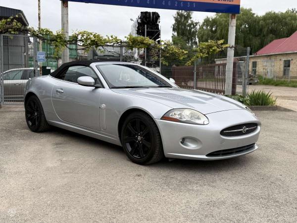 Pelēks Jaguar XK 2008 Šauļi, ar dzinēja tilpumu 4.20 L un nobraukumu 158 tūkst. km par 7499 €, foto 1 vietnē AUTOMOTO.COM.LV