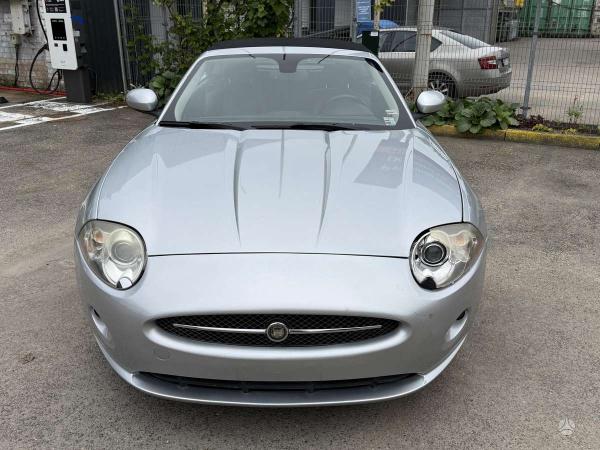 Pelēks Jaguar XK 2008 Šauļi, ar dzinēja tilpumu 4.20 L un nobraukumu 158 tūkst. km par 7499 €, foto 7 vietnē AUTOMOTO.COM.LV