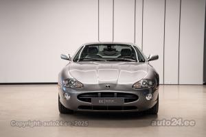 Pelēks Jaguar XK 2005 Tallina, ar dzinēja tilpumu 4.20 L un nobraukumu 57 tūkst. km par 28900 €, foto 3 vietnē AUTOMOTO.COM.LV
