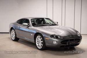 Pelēks Jaguar XK 2005 Tallina, ar dzinēja tilpumu 4.20 L un nobraukumu 57 tūkst. km par 28900 €, foto 5 vietnē AUTOMOTO.COM.LV