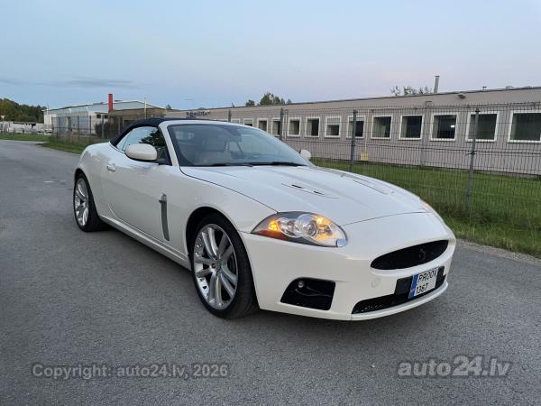 White Jaguar XK 2008 in Tallinn, with an engine capacity of 4.20 L and mileage of 255 thousand km for 14900 €, photo 8 on AUTOMOTO.COM.LV