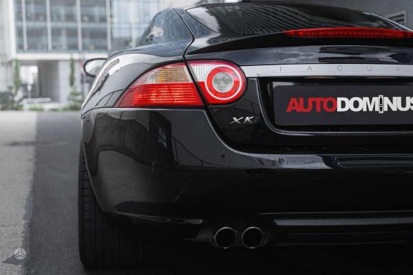 Black Jaguar XKR 2007 in Vilnius, with an engine capacity of 4.20 L and mileage of 203 thousand km for 17000 €, photo 11 on AUTOMOTO.COM.LV