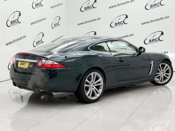 Green Jaguar XKR 2007 in Vilnius, with an engine capacity of 4.20 L and mileage of 241 thousand km for 10900 €, photo 3 on AUTOMOTO.COM.LV
