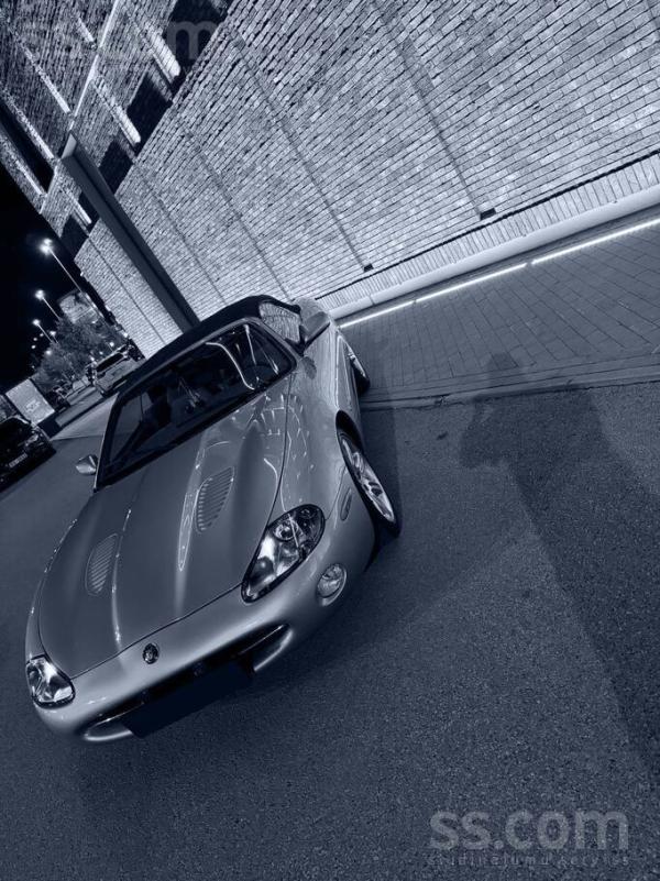 Grey Jaguar XKR 1999 in Riga, with an engine capacity of 4.00 L and mileage of 250 thousand km for 4000 €, photo 1 on AUTOMOTO.COM.LV
