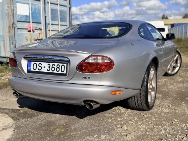 Grey Jaguar XKR 2001 in Riga, with an engine capacity of 4.00 L and mileage of 144 thousand km for 13995 €, photo 5 on AUTOMOTO.COM.LV