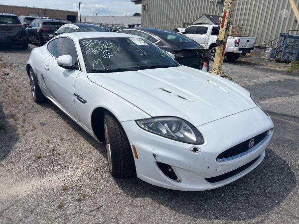 Balts Jaguar XKR 2013 Kauņa, ar dzinēja tilpumu 5.00 L un nobraukumu 207 tūkst. km par 12900 €, foto 1 vietnē AUTOMOTO.COM.LV