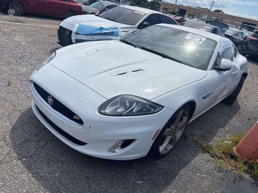 White Jaguar XKR 2013 in Kaunas, with an engine capacity of 5.00 L and mileage of 207 thousand km for 12900 €, photo 3 on AUTOMOTO.COM.LV
