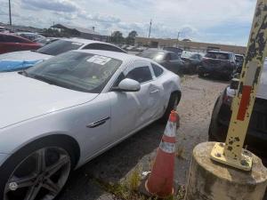 White Jaguar XKR 2013 in Kaunas, with an engine capacity of 5.00 L and mileage of 207 thousand km for 12900 €, photo 5 on AUTOMOTO.COM.LV