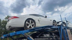 White Jaguar XKR 2013 in Kaunas, with an engine capacity of 5.00 L and mileage of 207 thousand km for 12900 €, photo 12 on AUTOMOTO.COM.LV