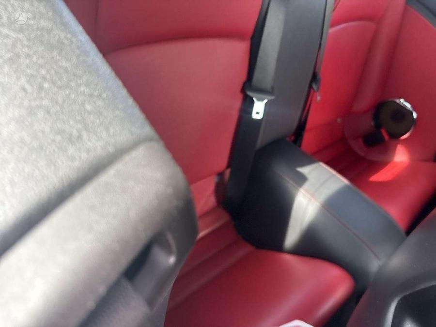 White Jaguar XKR 2013 in Kaunas, with an engine capacity of 5.00 L and mileage of 207 thousand km for 12900 €, photo 15 on AUTOMOTO.COM.LV