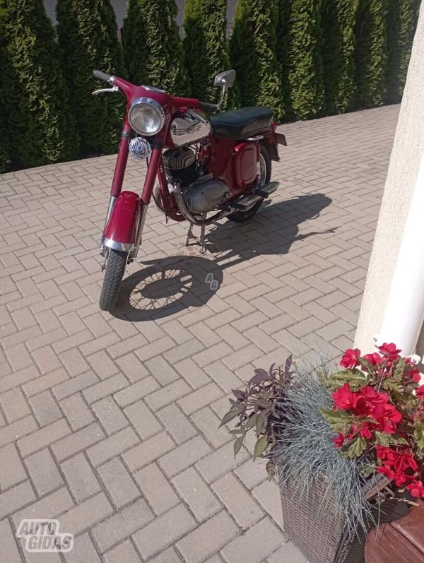Jawa 250 1966 Lazdijai, ar dzinēja tilpumu 0.00 L un nobraukumu 0 tūkst. km par 1900 €, foto 3 vietnē AUTOMOTO.COM.LV
