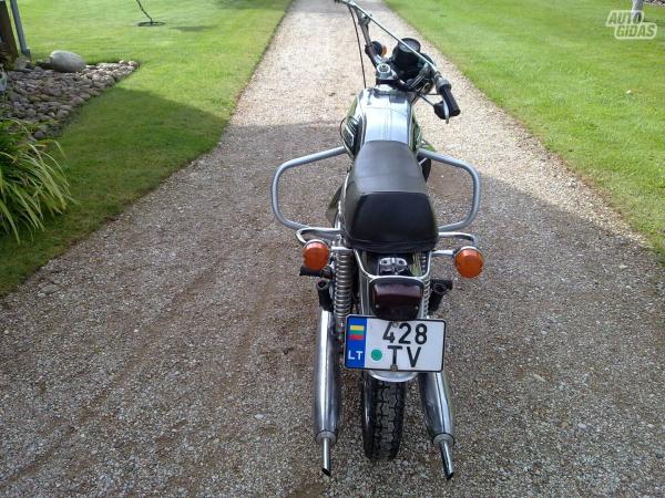 Pelēks Jawa 350 1979 Mažeikiai, ar dzinēja tilpumu 0.34 L un nobraukumu 18 tūkst. km par 2150 €, foto 5 vietnē AUTOMOTO.COM.LV