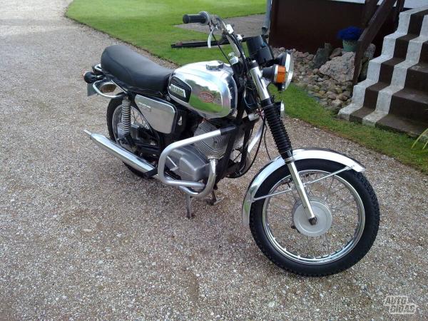 Pelēks Jawa 350 1979 Mažeikiai, ar dzinēja tilpumu 0.34 L un nobraukumu 18 tūkst. km par 2150 €, foto 6 vietnē AUTOMOTO.COM.LV