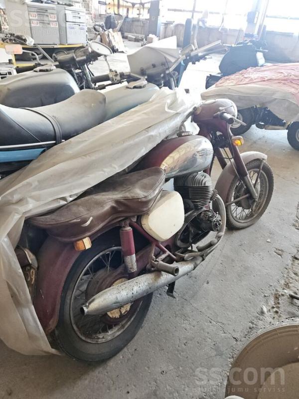 Ява 350 1969 в Цесис, объемом двигателя 0.35 л и пробегом 0 тыс. км за 500 €, фото 3 на AUTOMOTO.COM.LV