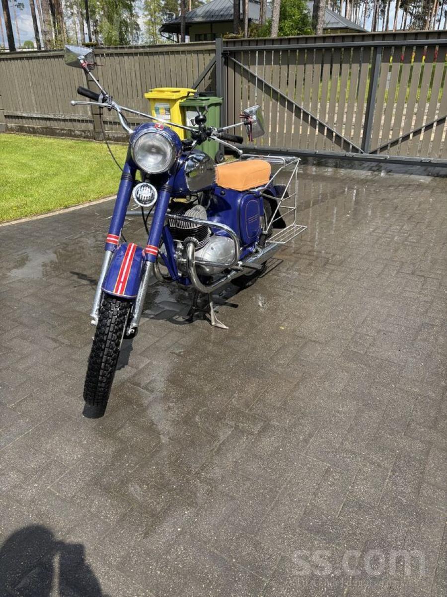 Jawa 350 1972 Rīga, ar dzinēja tilpumu 0.35 L un nobraukumu 0 tūkst. km par 2700 €, foto 1 vietnē AUTOMOTO.COM.LV