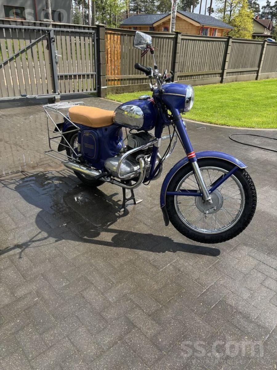 Jawa 350 1972 Rīga, ar dzinēja tilpumu 0.35 L un nobraukumu 0 tūkst. km par 2700 €, foto 3 vietnē AUTOMOTO.COM.LV
