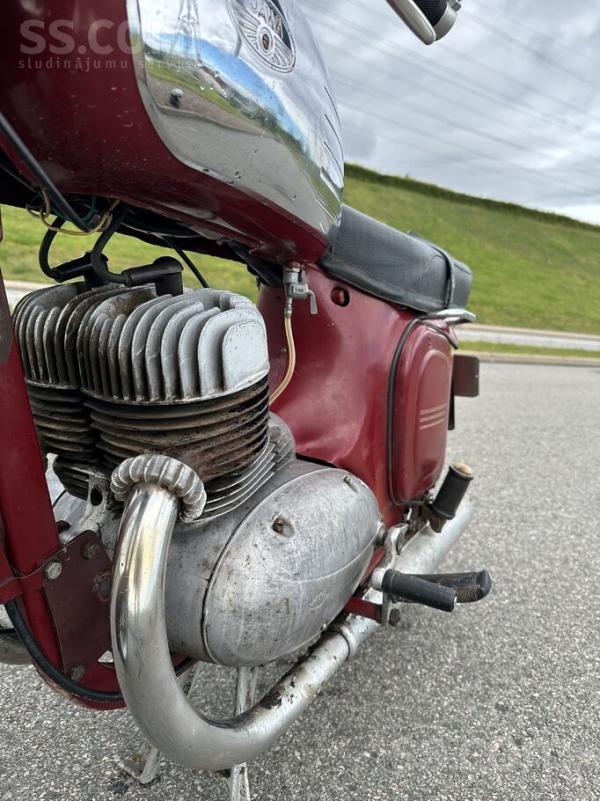 Jawa 350 1973 Aizkraukle, ar dzinēja tilpumu 0.34 L un nobraukumu 0 tūkst. km par 1700 €, foto 4 vietnē AUTOMOTO.COM.LV