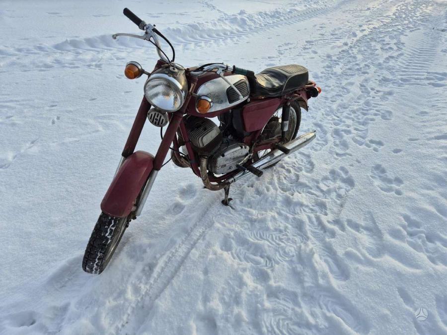Jawa 350 1974 Rokiškis, ar dzinēja tilpumu 0.00 L un nobraukumu 33 tūkst. km par 1350 €, foto 1 vietnē AUTOMOTO.COM.LV
