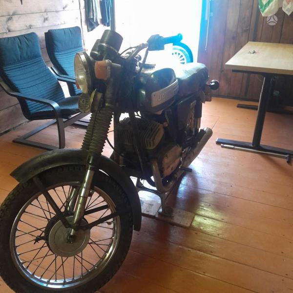 Jawa 350 1984 Viļņa, ar dzinēja tilpumu 0.00 L un nobraukumu 21 tūkst. km par 850 €, foto 2 vietnē AUTOMOTO.COM.LV