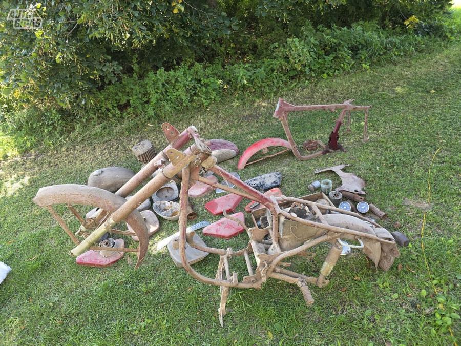 Jawa 350 1989 Tauragė, ar dzinēja tilpumu 0.00 L un nobraukumu 0 tūkst. km par 320 €, foto 6 vietnē AUTOMOTO.COM.LV