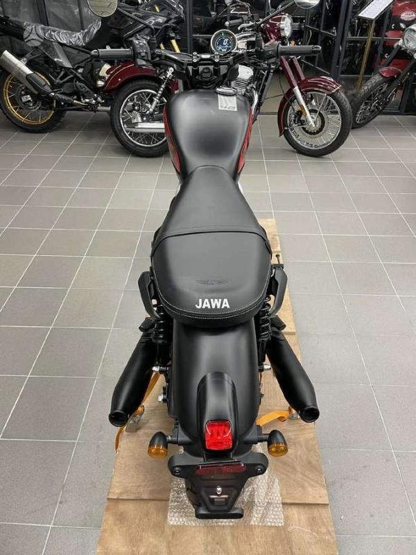 Jawa 350 2025 Viļņa, ar dzinēja tilpumu 0.35 L un nobraukumu 3 tūkst. km par 5600 €, foto 10 vietnē AUTOMOTO.COM.LV
